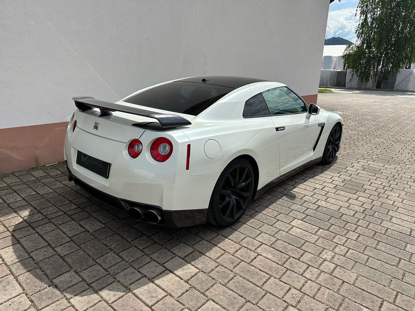 Domov - M4 polepitev